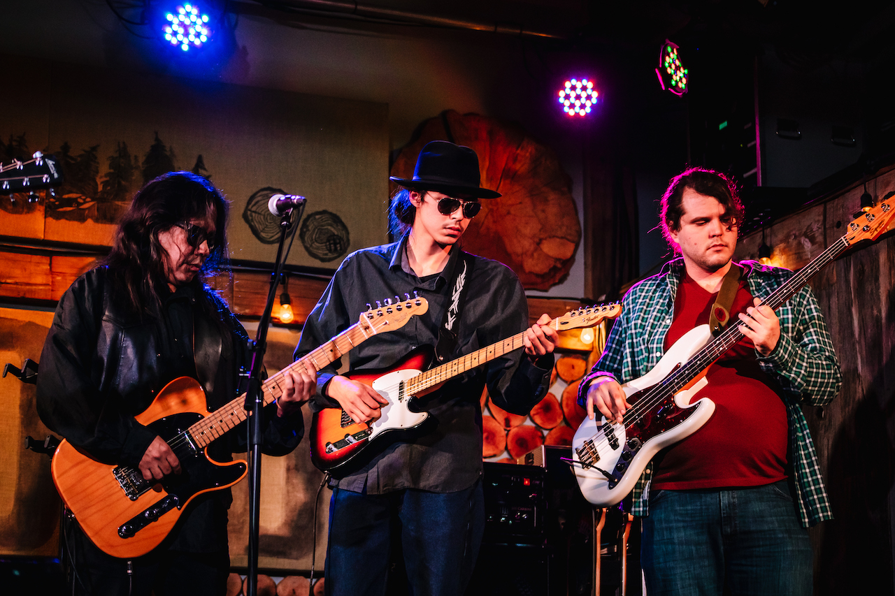 How Pete Devlin became a local guitar legend - Rrampt.